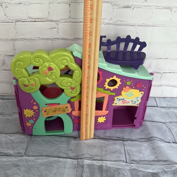 Hasbro | Toys | 207 Hasbro Littlest Pet Shop Tree House Play Set | Poshmark